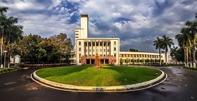 Best top 10 Engineering Colleges at Chennai in 2024 - Organic Beats